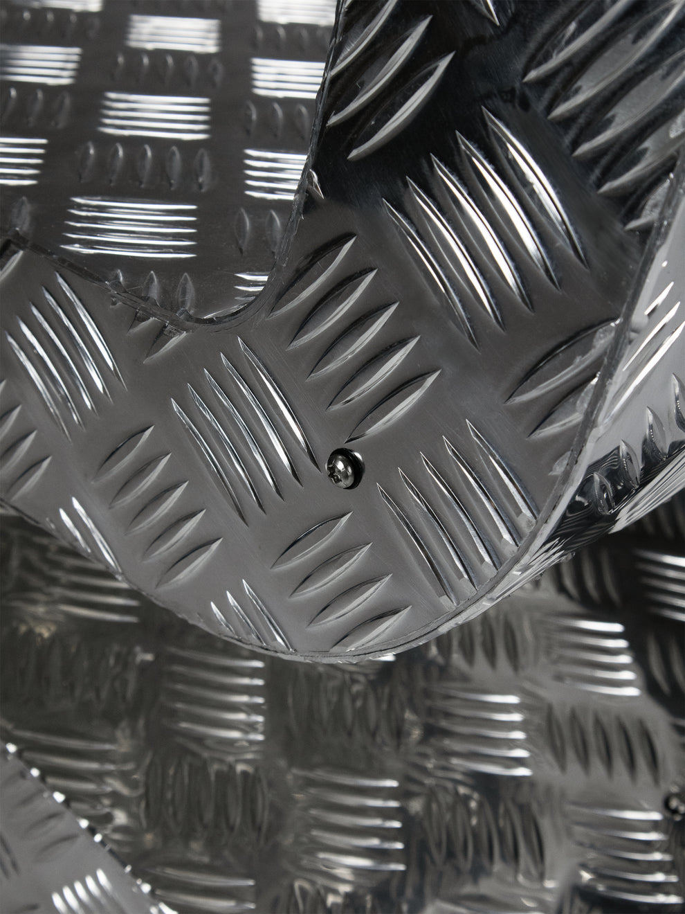 Treadplate Chair – Under One Roof Collective